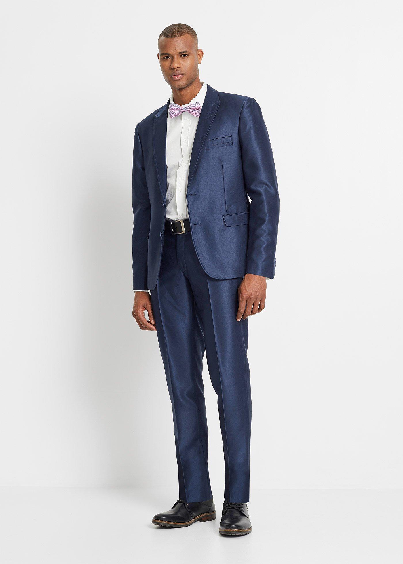 Stylish Driedelig Trouwpak Met Een Colbert Een Vlinderdas En Een Broek